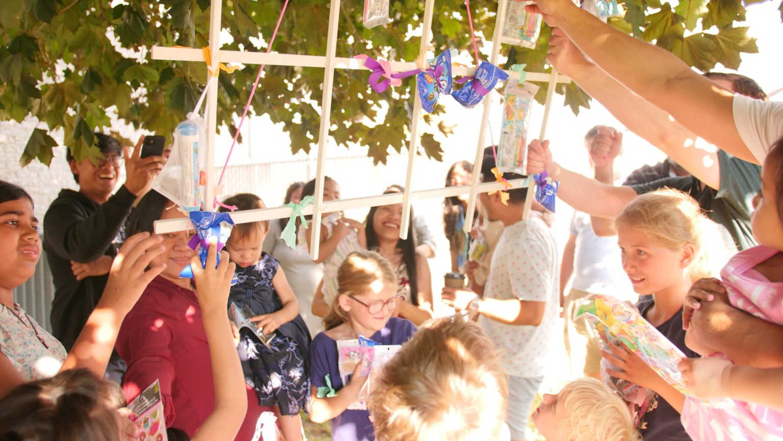 Filipino Birthday Parties and the 'Pabitin'